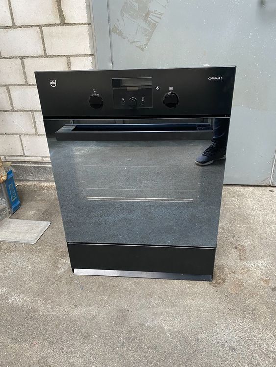 V Zug Combair S Einbaubackofen Ch Norm / Top Zustand (Gebraucht) in ...