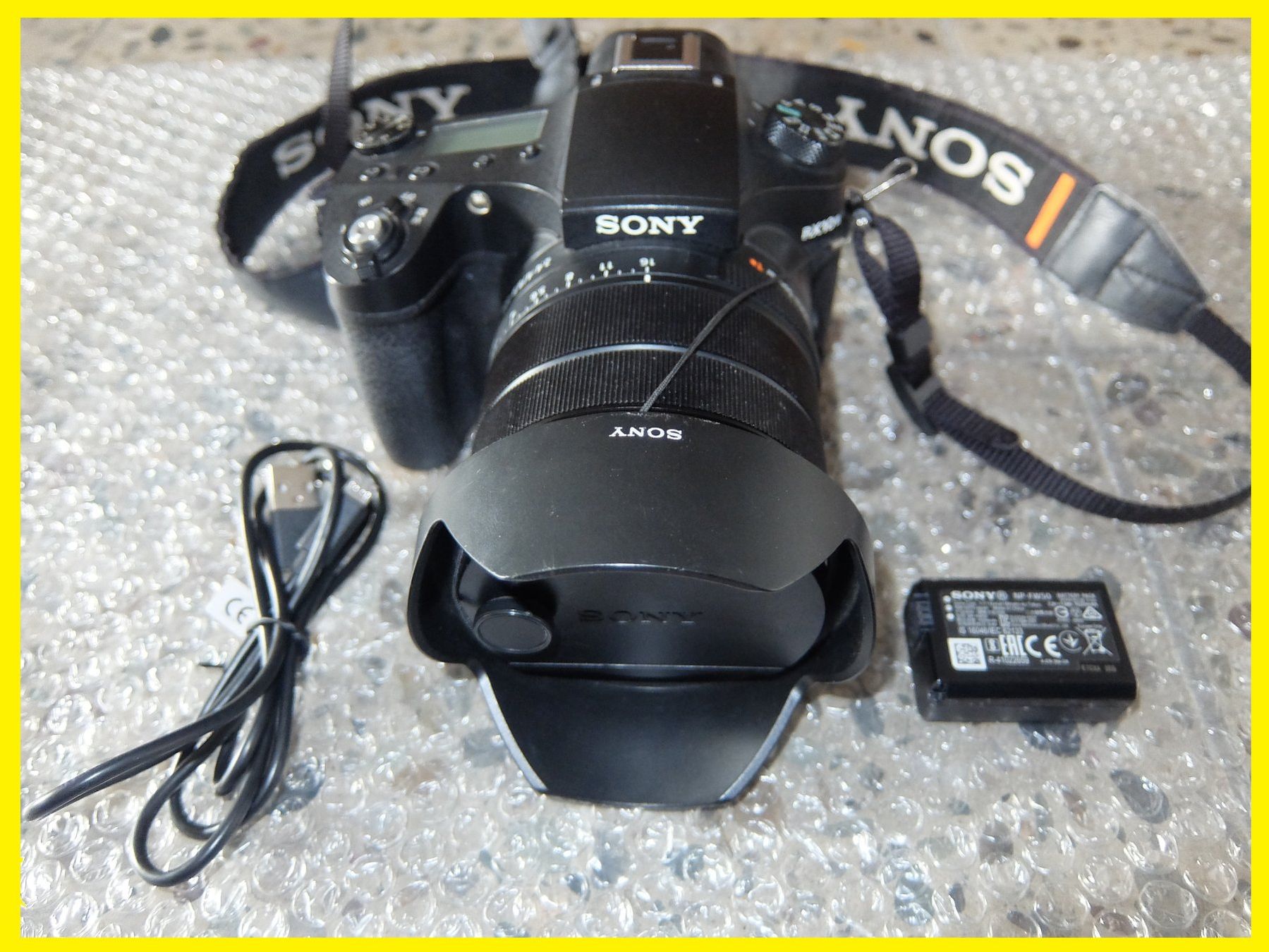 Sony RX 10 Mark 3 Kamera mit gesammt 2 Akkus (Gebraucht) in Basel für ...
