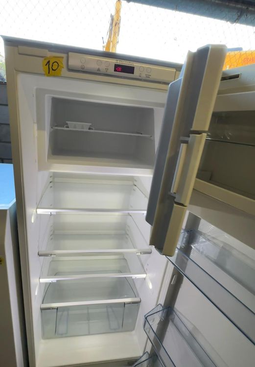 Electrolux Einbaukühlschrank ca. 220L 55x126cm #ref. 10 (Gebraucht) in Pieterlen für CHF 140 ...
