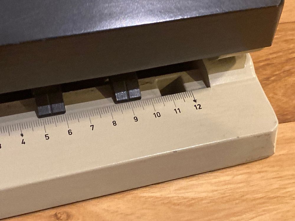 Locher - Leitz 5114 - Mehrfachlocher - 4 Loch einstellbar ! | Kaufen ...