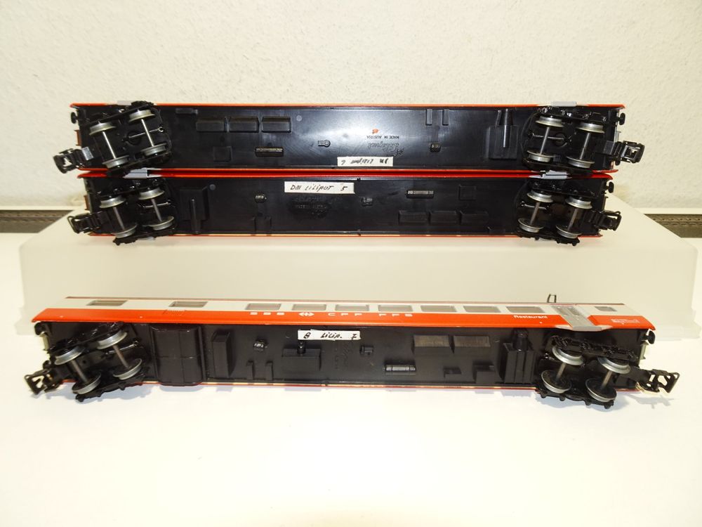 3 Liliput Personenwagen SBB Swiss Express HO (Q109) (Gebraucht) in Luzern für CHF 34.5 – mit ...
