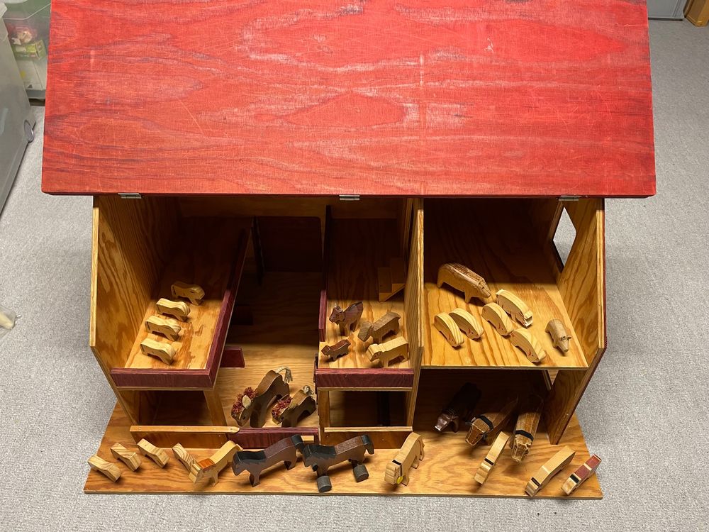 BAUERNHOF TIERSTALL-HOLZSTALL MIT VIELLEN HOLZTIEREN (Gebraucht) in für ...