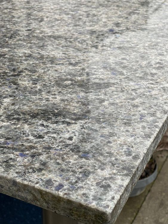 Design-Gartentisch Granit Labrador Hell, Chromstahl Gestell (Gebraucht ...