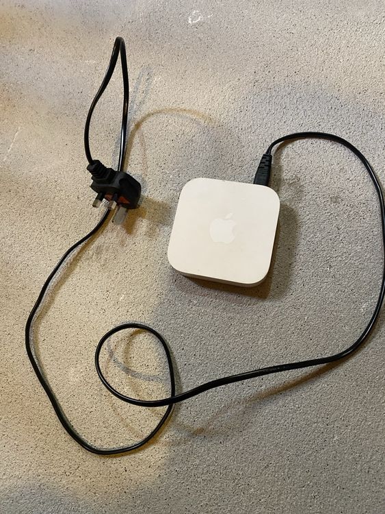 Apple Airport A1392 (Gebraucht) in Gockhausen für CHF 10 – mit ...