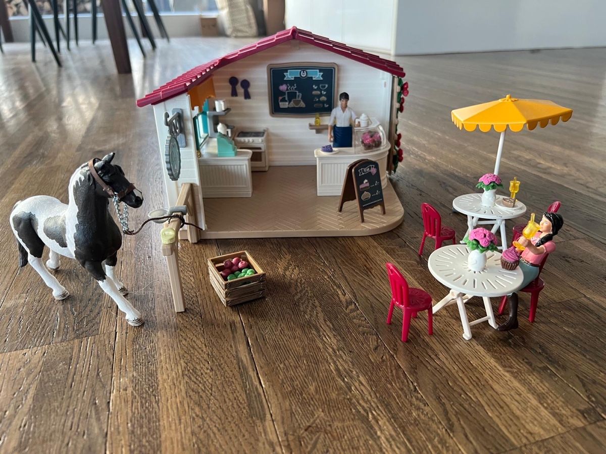 Schleich Horse Club Reiter-Cafe Top Zustand! (Gebraucht) in ...