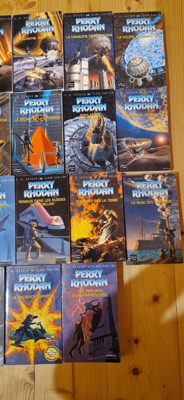 Perry Rhodan: Collection de18 romans de science-ficti (Gebraucht) in ...