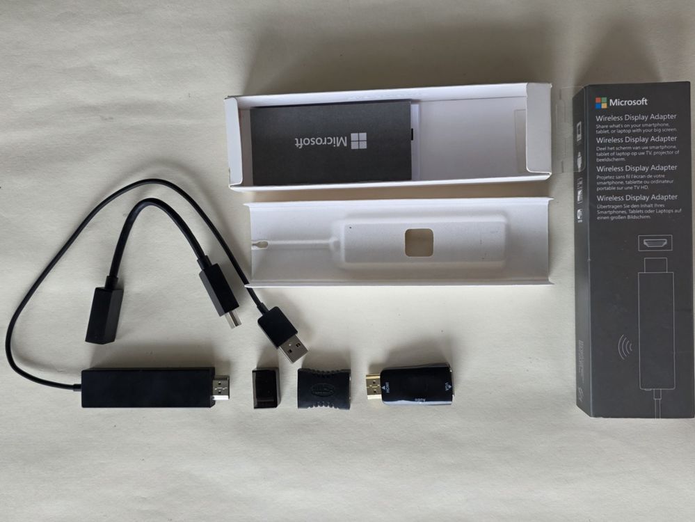 Microsoft Wireless Display Adapter 1628 – OVP + HDMI‑VGA (Gebraucht) in ...