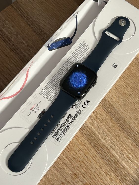 Apple Watch Series 6 44mm Model 2376 | Kaufen auf Ricardo