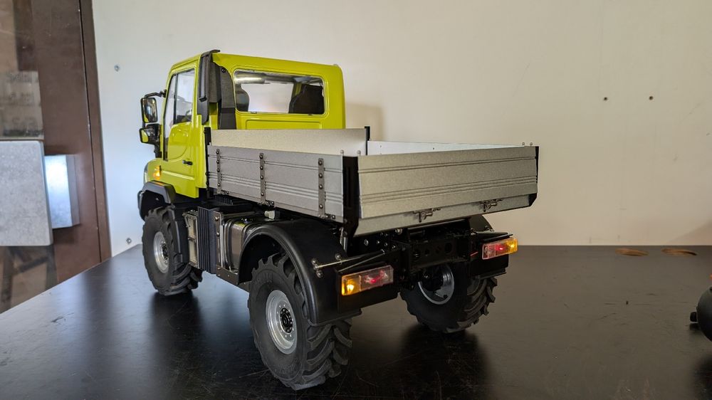 RC Unimog U423 RTR mit hydraulischer Kippbrücke FlySky FST (Neu (gemäss ...