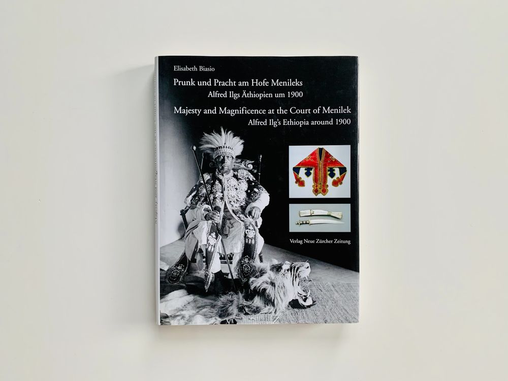 Prunk und Pracht am Hofe Menileks von Elisabeth Biasio (Gebraucht) in ...