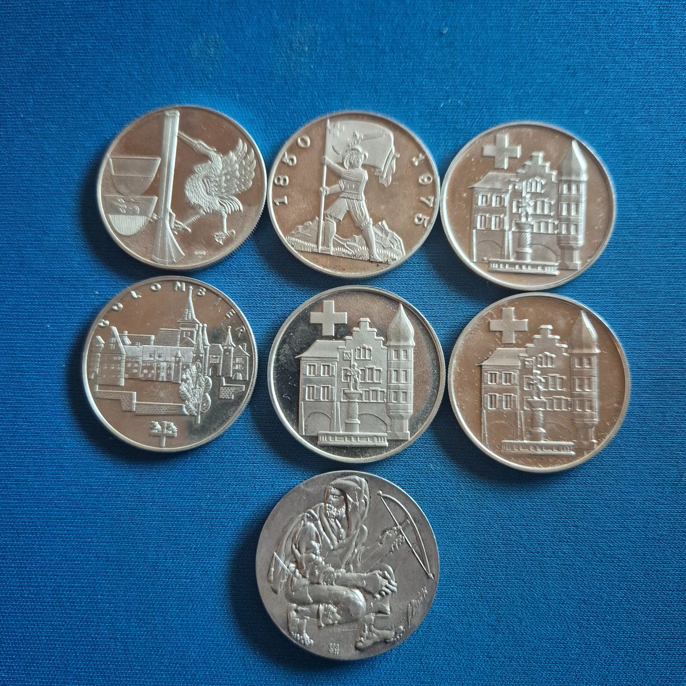 7 médailles argent 900 (D'occasion) à Erde pour CHF 110 – avec ...