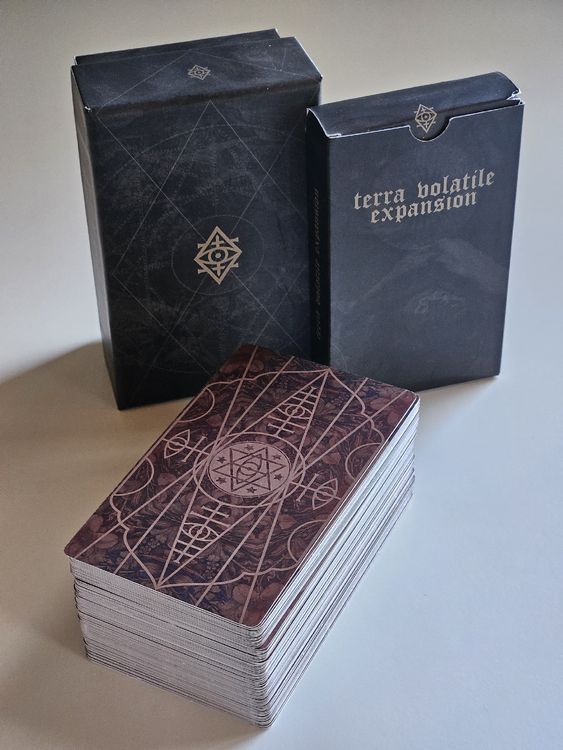 The Terra Volatile Tarot + Expansion Pack (Neu (gemäss Beschreibung ...