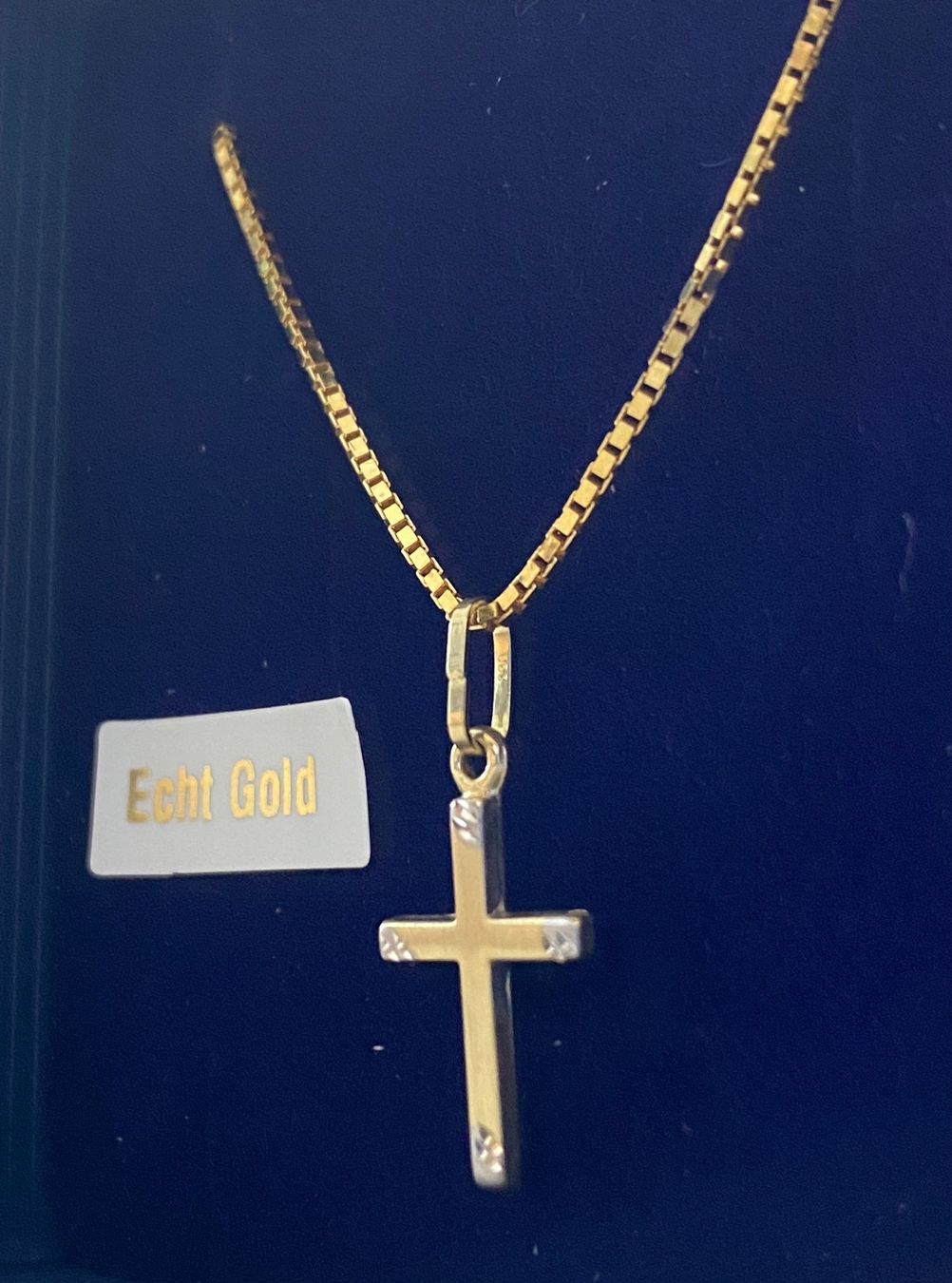 Kreuz und Halskette aus Echt Gold (Neu und originalverpackt) in ...