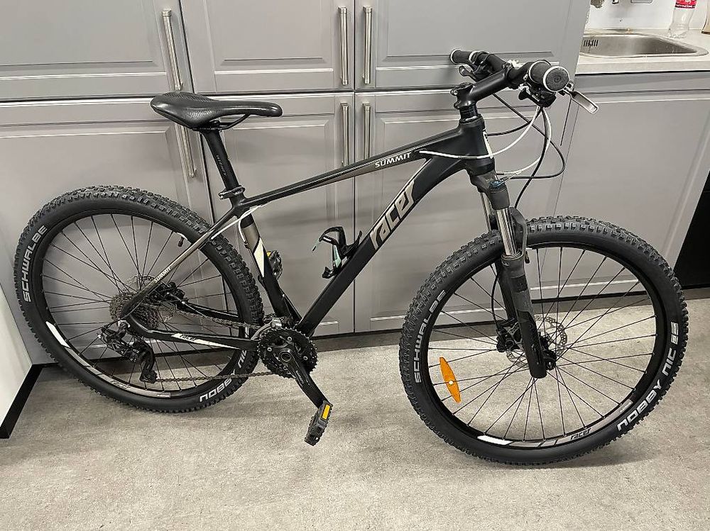 Racer Summit 27.5" (Gebraucht) in Bremblens für CHF 280 – nur Abholung ...