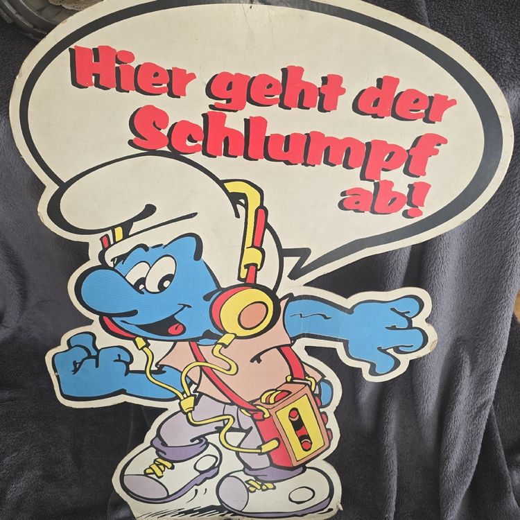 Kartonschild Schlumpf (Gebraucht) in Hochdorf für CHF 1 – nur Abholung ...