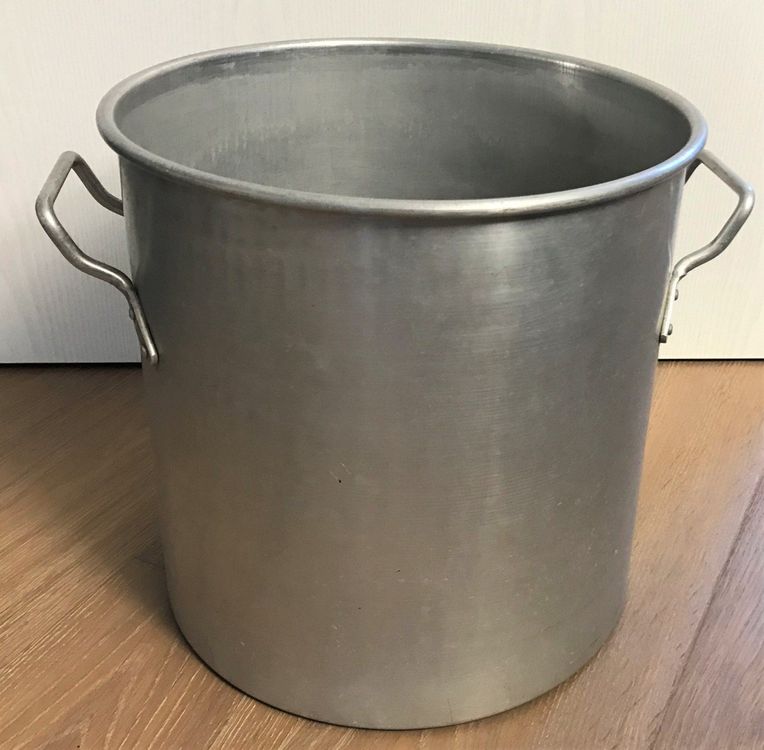 Grosser alter Alu Kochtopf Aluminium alt | Kaufen auf Ricardo