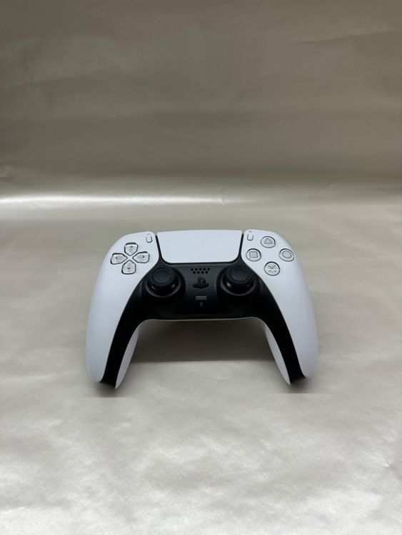 PlayStation 5 DualSense Wireless-Controller Weiss | Kaufen auf Ricardo PlayStation 5 DualSense Wireless-Controller Weiss | Kaufen auf Ricardo