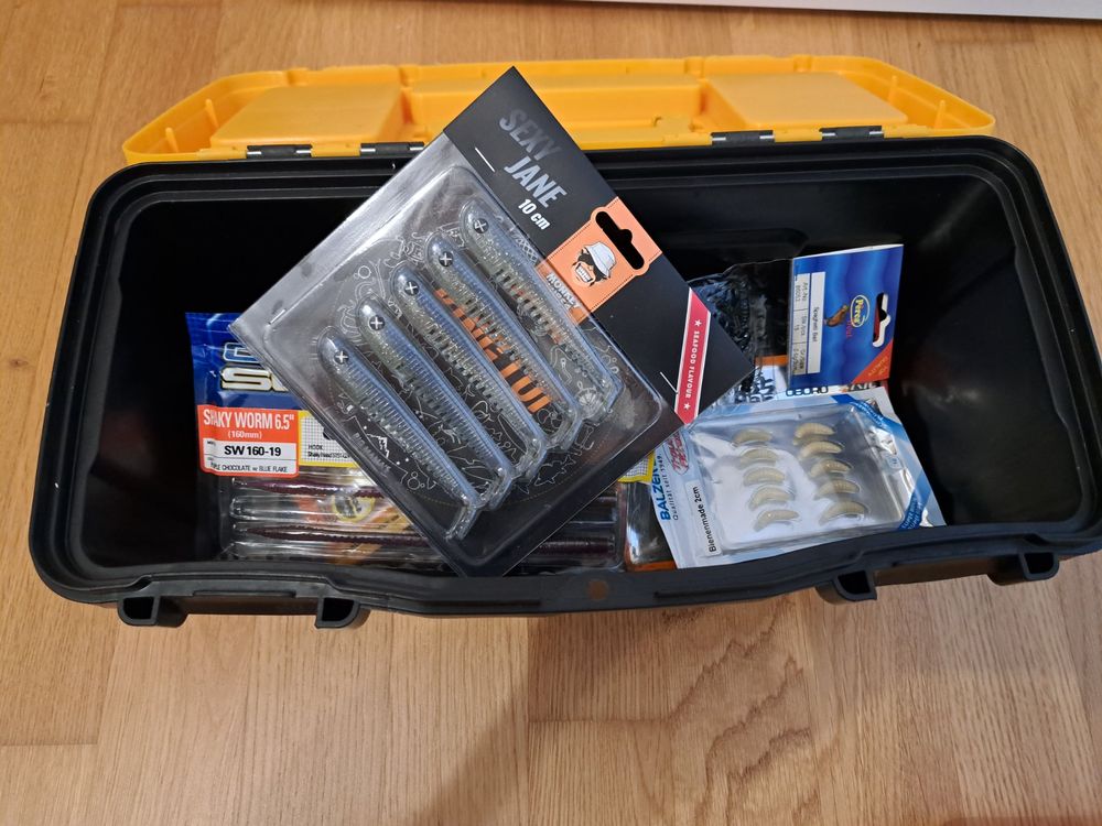 Fischerbox gefüllt m. versch. Ködern | Kaufen auf Ricardo