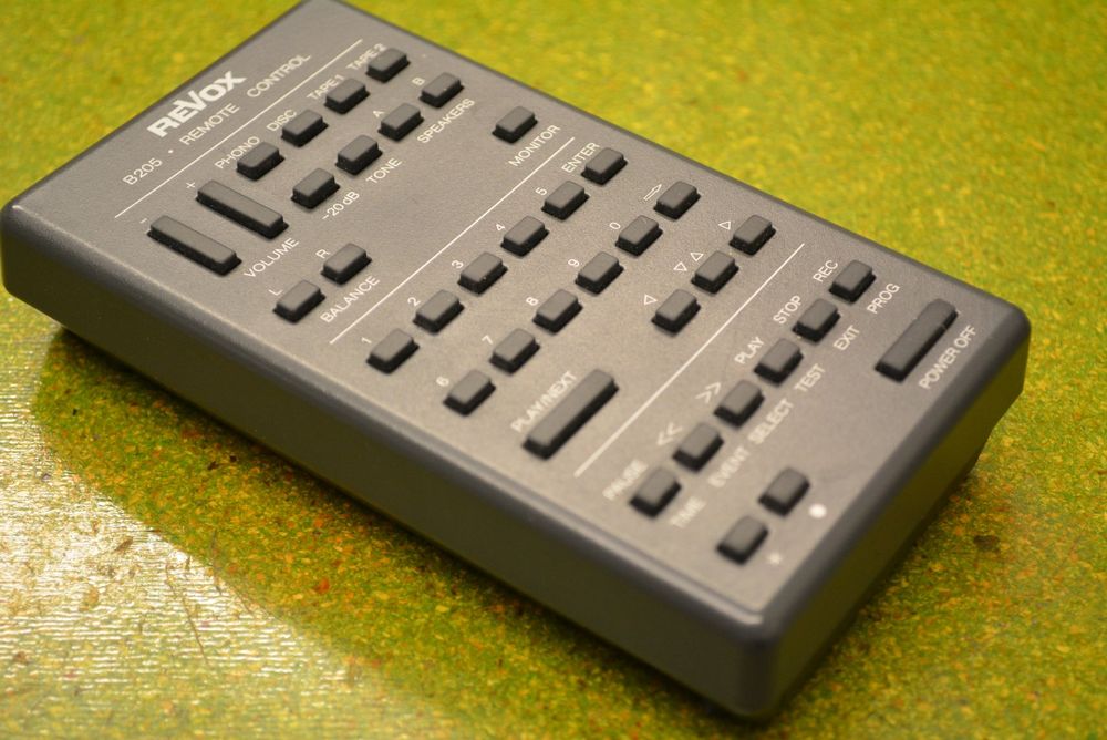Revox Fernbedienung B205 (Gebraucht) in Meggen für CHF 83 – mit ...