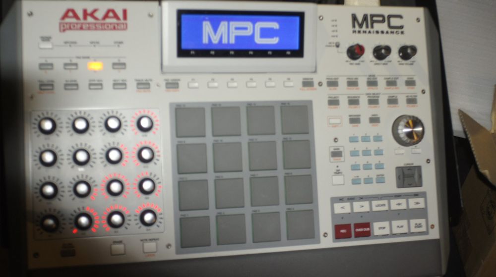 AKAI MPC Renaissance, Music-Production-Controller | Kaufen auf Ricardo