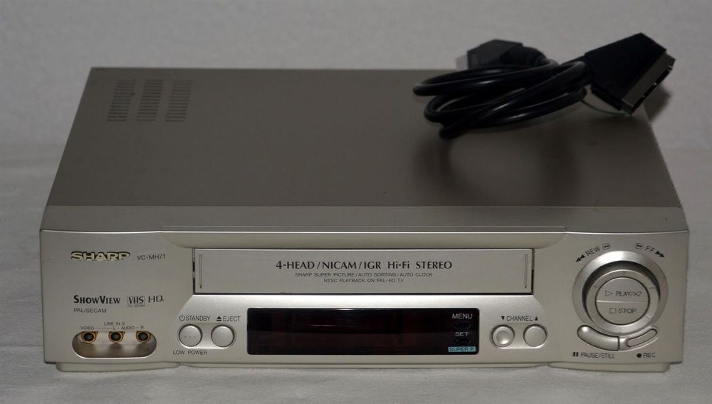 Videorecorder VHS Sharp VC-MH71SVM magnétoscope (Gebraucht) in ...