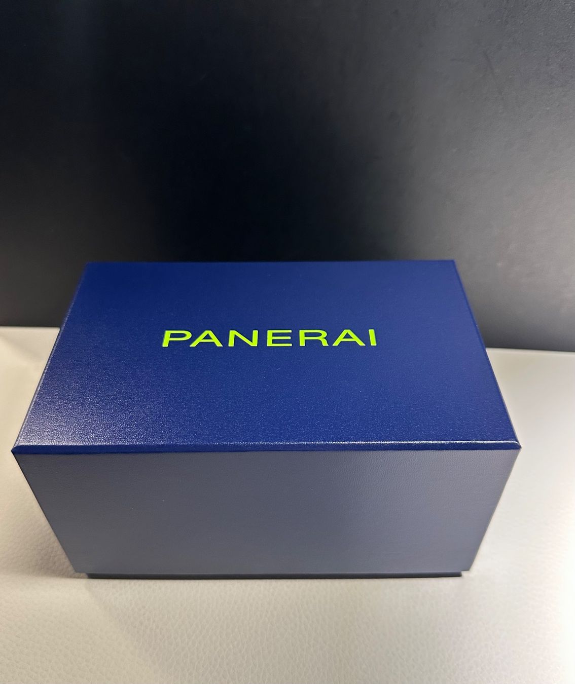 Original PANERAI Set: Reisebox für 2 Uhren und div. Bänder (Neu und ...