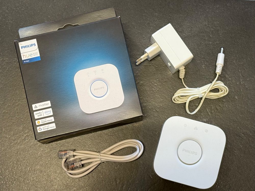 Philips HUE Bridge V2.1 OVP (Gebraucht) in Lyssach für CHF 32 – mit ...