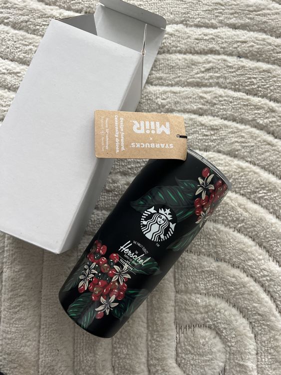 Stilvolle Starbucks Thermobecher Kaufen Fotos