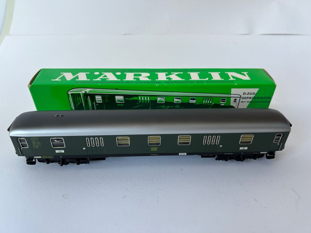 MÄRKLIN H0 D-Zug-Gepäckwagen mit Schlusslichtern 4044 (Gebraucht) in ...