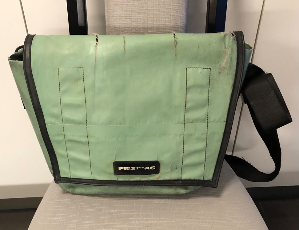 FREITAG Tasche F12 Dragnet, Industrie green/ Gebrauchsspuren | Kaufen ...