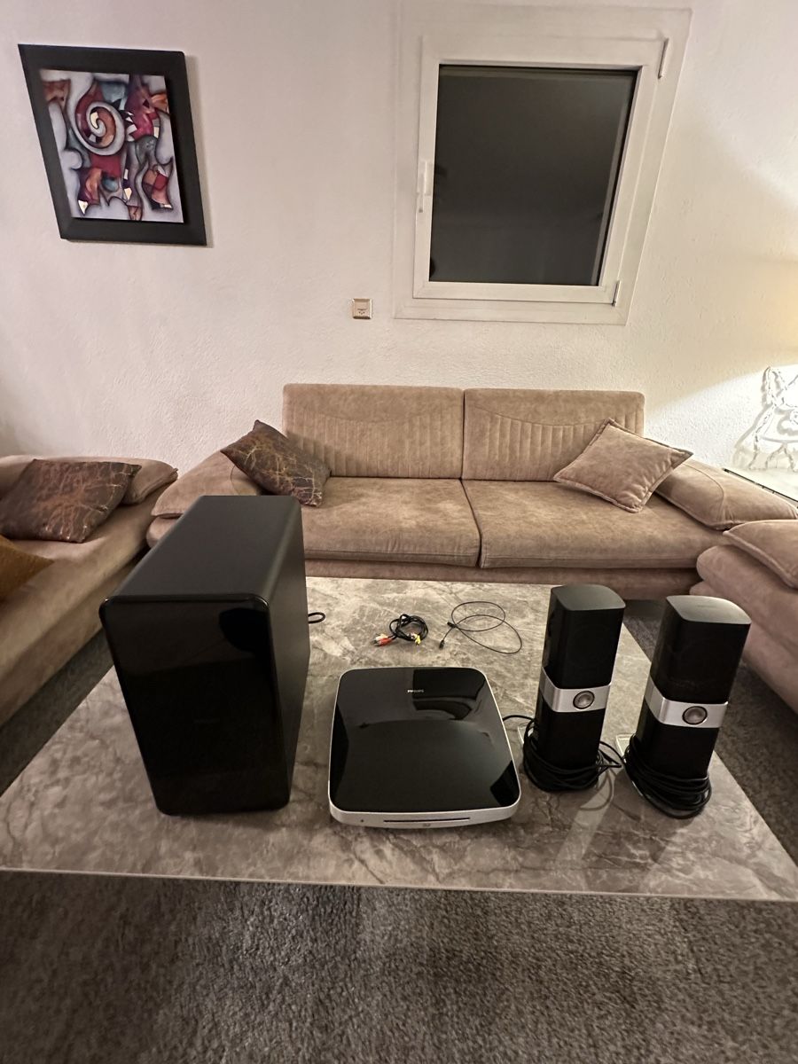 Philips Home Cinema Blu-ray 2.1 (1 enceinte abîmée) (D'occasion) à Etoy ...