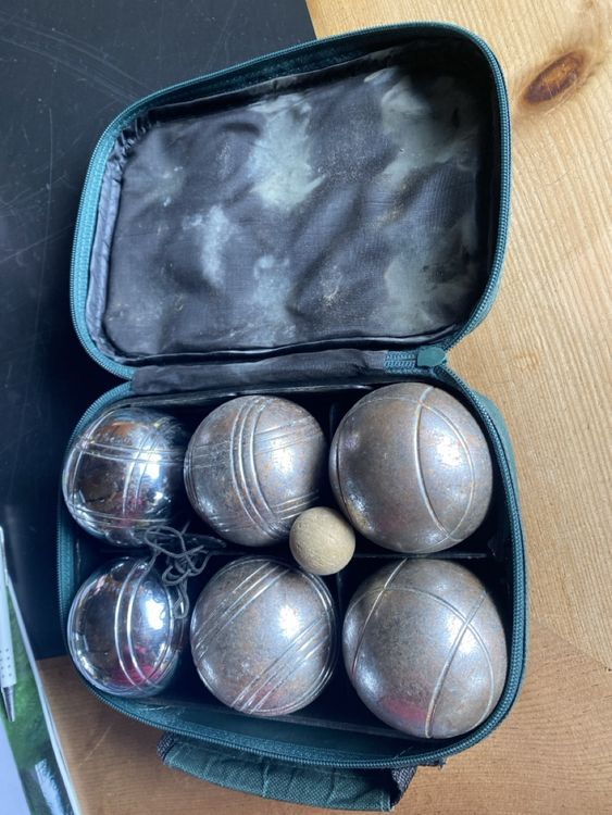 Boule Set (Gebraucht) in Oftringen für CHF 1 – mit Lieferung auf ...