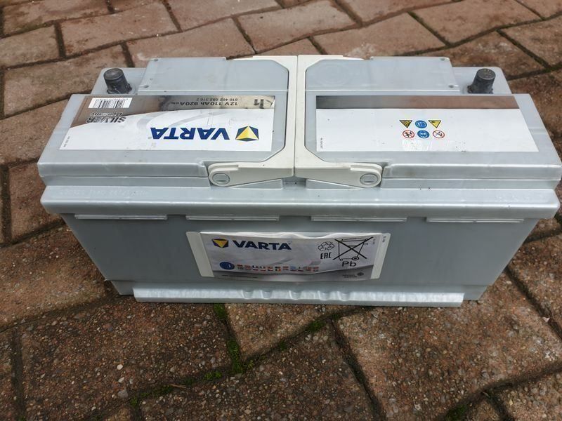 Autobatterie Wohnmobilbatterie Varta (Gebraucht) in Niederuzwil für CHF ...