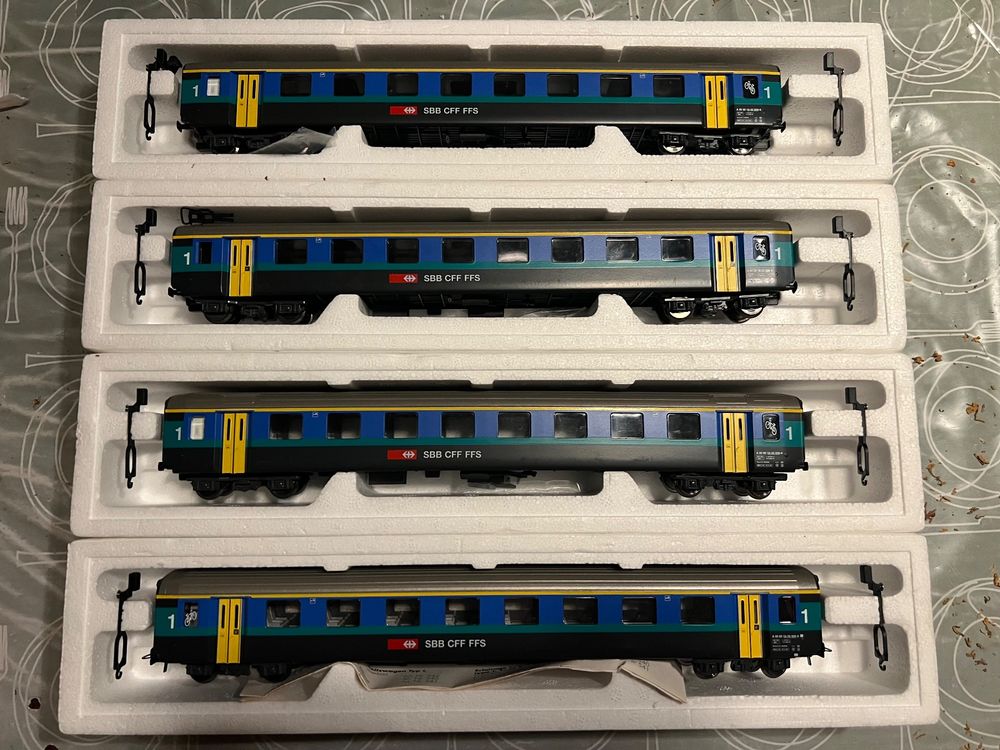 HAG EW II Perroquet x4 (Gebraucht) in Lausanne für CHF 169 – mit Lieferung auf Ricardo kaufen