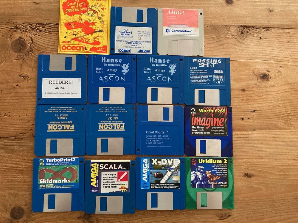 14 Stück 3,5" Amiga Disketten (Originale) | Kaufen auf Ricardo