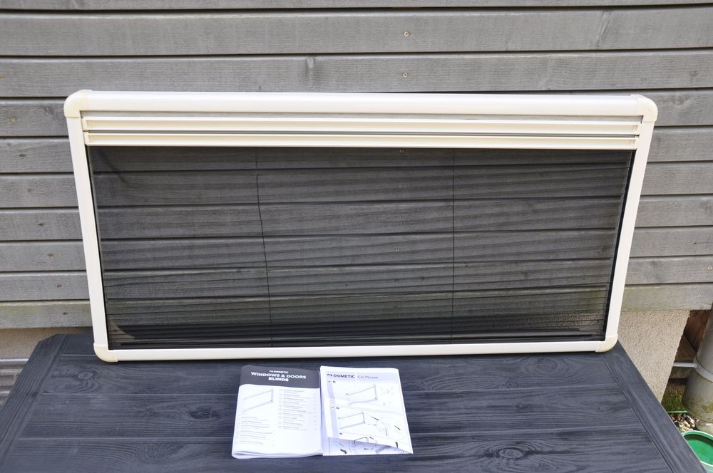 Dometic Car Plissee S7P Rollo 938x437 mm für Camper (Defekt) in ...