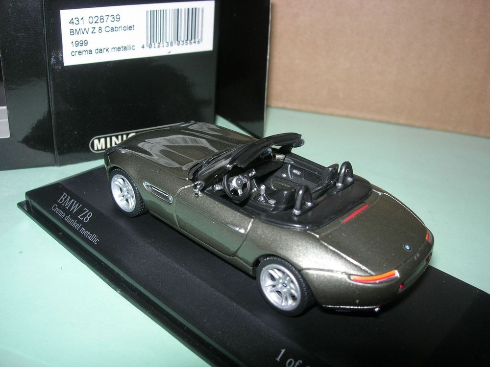 BMW Z8 1999 crema dark * Minichamps 1:43 (Neu und originalverpackt) in Hornussen für CHF 39.5 ...