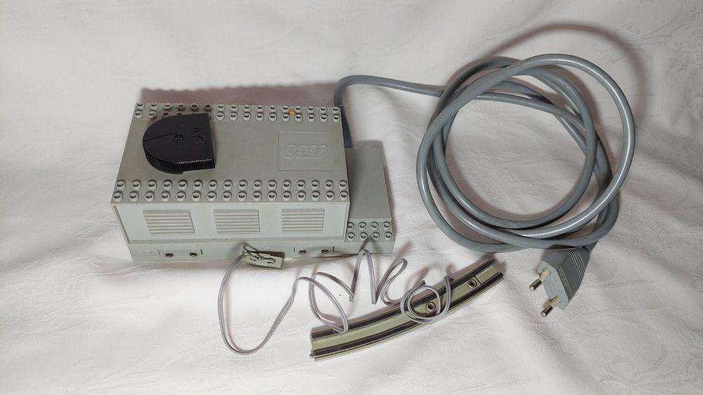 Lego 12V Eisenbahn 12V Transformer / Controller (7864) | Kaufen auf Ricardo