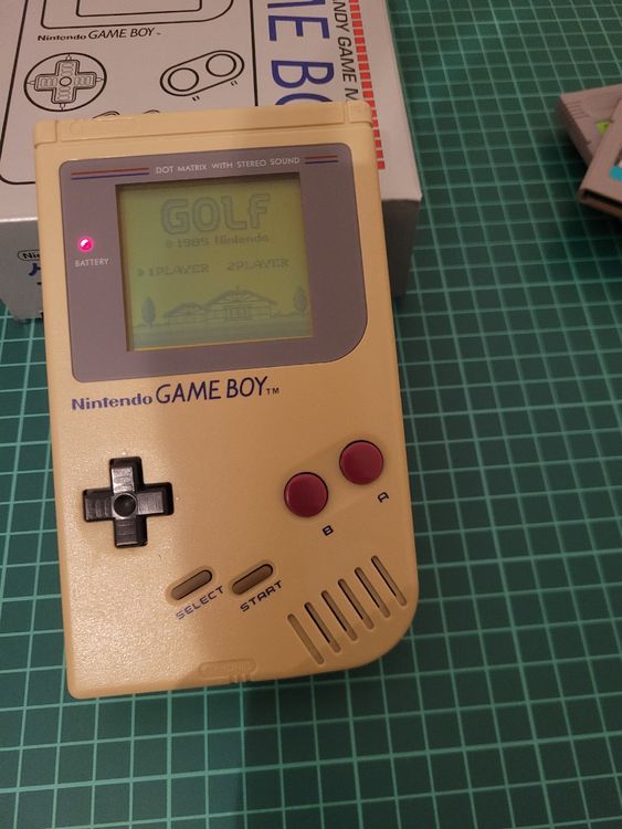 Nintendo Game Boy DMG-01 Handheld Console w/ 4 Games! (Gebraucht) in Meyrin für CHF 159 – mit ...