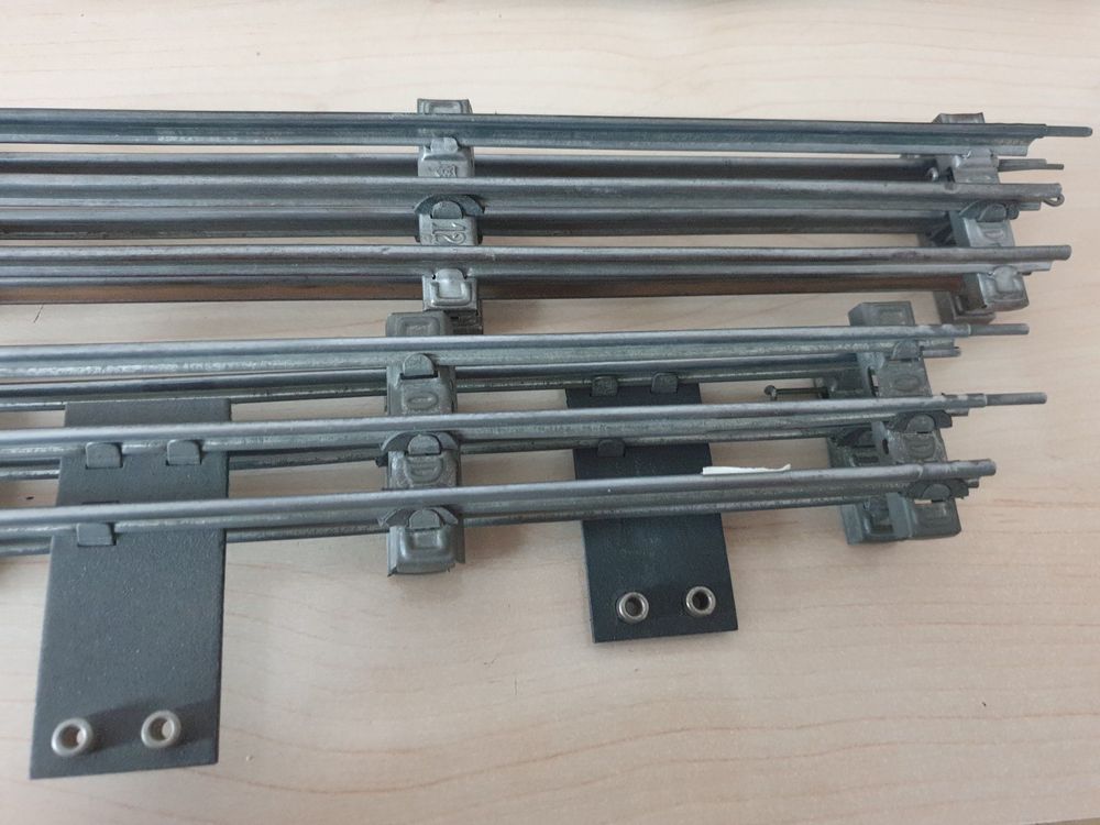 4 Gleise, 2 Gerade + 2 Gleisanschluss und Div.Zub. Tin Plate (Gebraucht ...