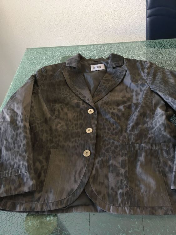 neue, graue delmod Jacke/Blazer Gr. 42 (Neu (gemäss Beschreibung)) in ...