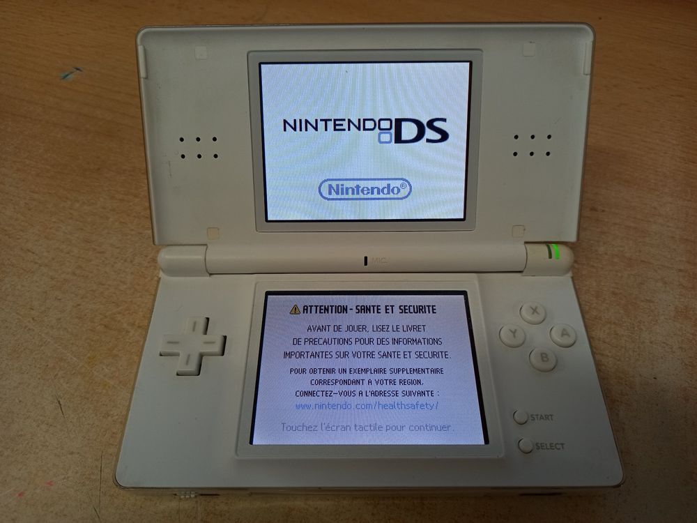 Nintendo DS lite weiss mit Mariokart DS | Kaufen auf Ricardo