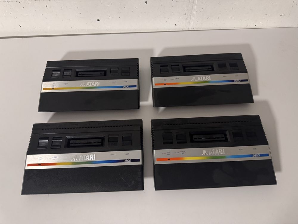 🔥Atari 2600 Konsolen 4x ungetestet ab 1.-🔥 (Defekt) in Winterthur für ...