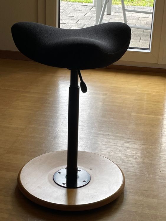 Stokke Varier Mover Bürohocker - mittlere Höhe (56-82 cm) | Kaufen auf ...