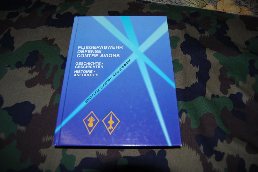 Armee Flap Buch (Gebraucht) in bern für CHF 5 – mit Lieferung auf ...
