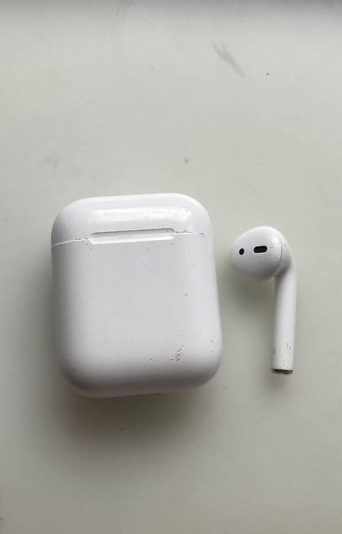 Airpods Case + rechter Airpod (Generation 2) (Gebraucht) in ...