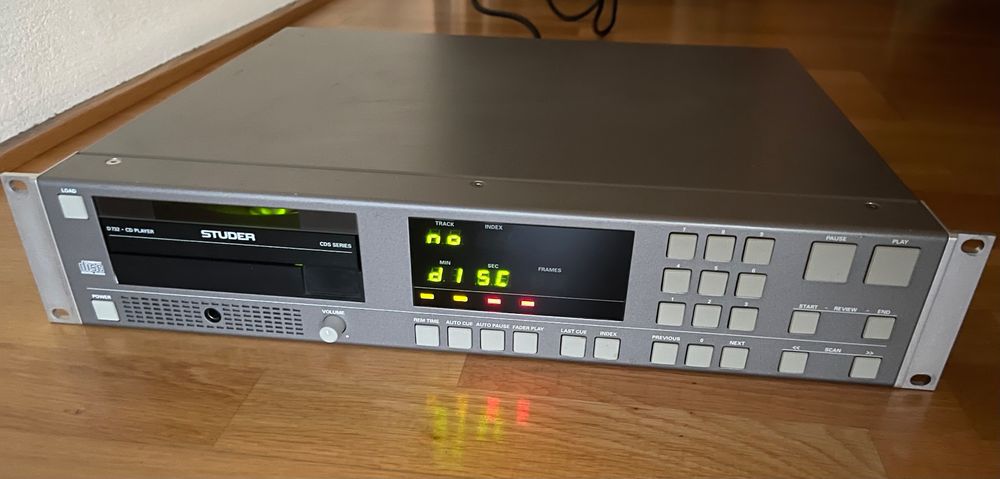 Studer D732 professioneller Studio CD Player Studer-Revox (Gebraucht) in Chur für CHF 671 – mit ...