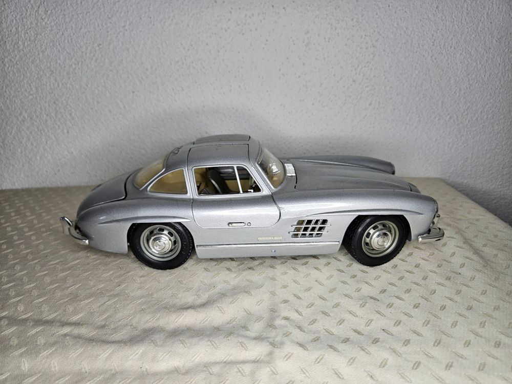 Mercedes Benz 300 SL 1954 Bburago Modellauto | Acheter sur Ricardo
