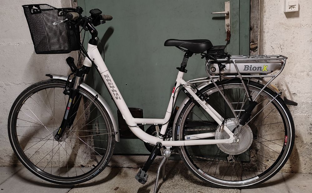 Damen Elektro Velo (Gebraucht) in Hinwil für CHF 500 – nur Abholung auf ...