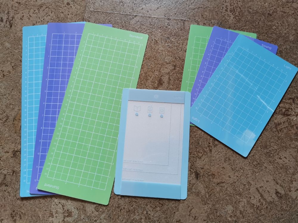 Cricut Joy inkl verschiedenen Schneidematten | Kaufen auf Ricardo